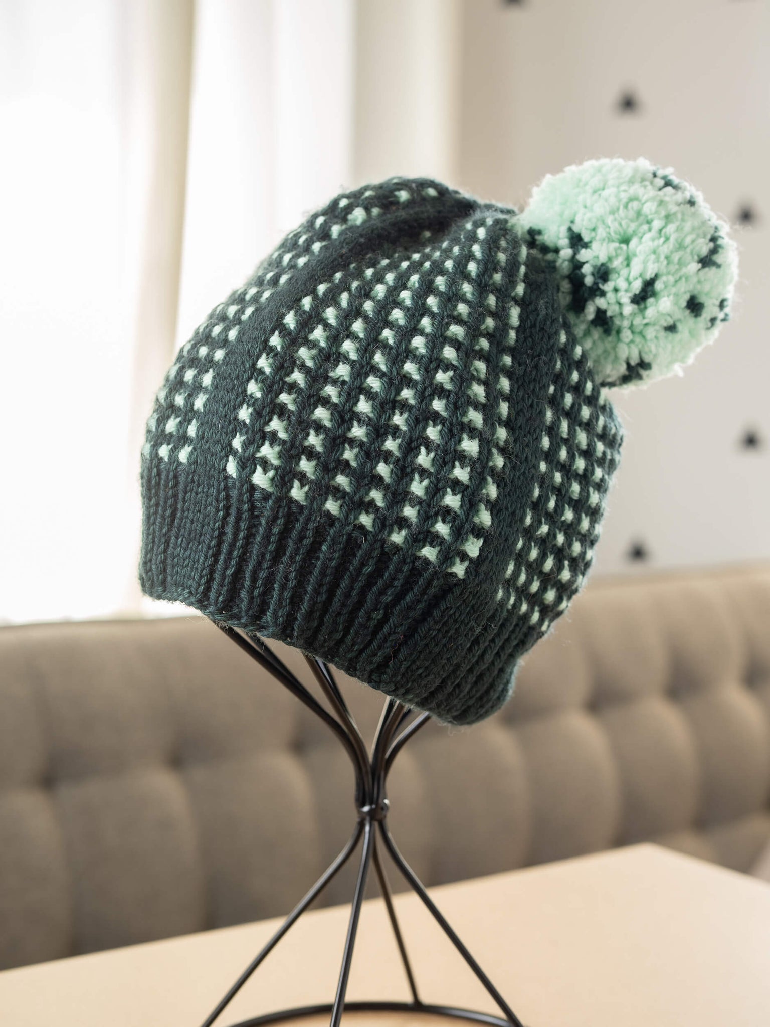 Laurian's Tuque (by Vincent Deslandes) - Sample– Les Garçons